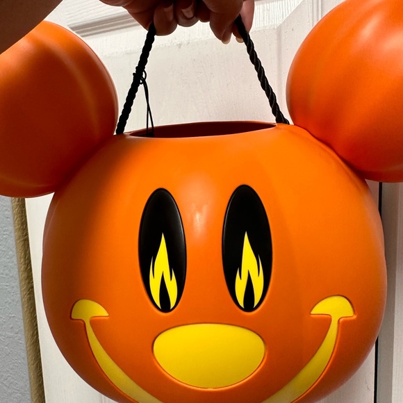 Disney | Costumes | Disney Mickey Mouse Pumpkin Light Up Trick Or Treat ...